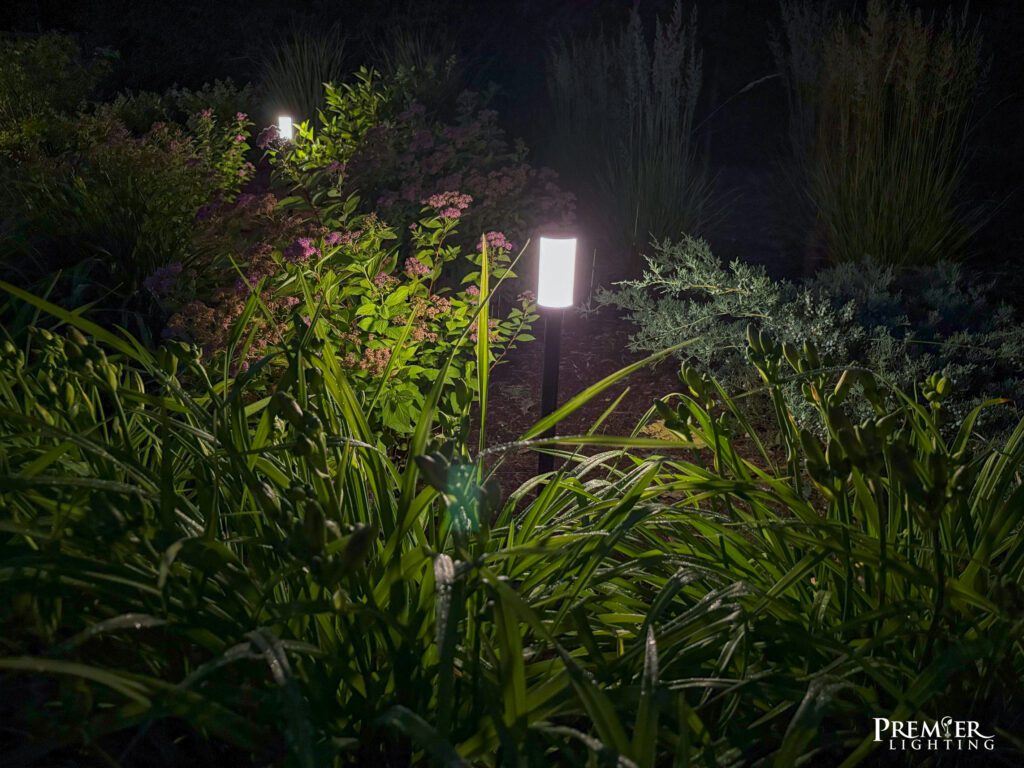 P18 | 4 Inch American Pagoda Path Light Bollard - Garden Light LED ...