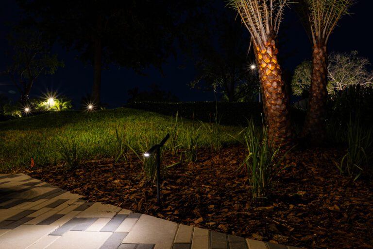 P9 Dual | Path Light - Garden Light LED | Premium Outdoor & Landscape ...
